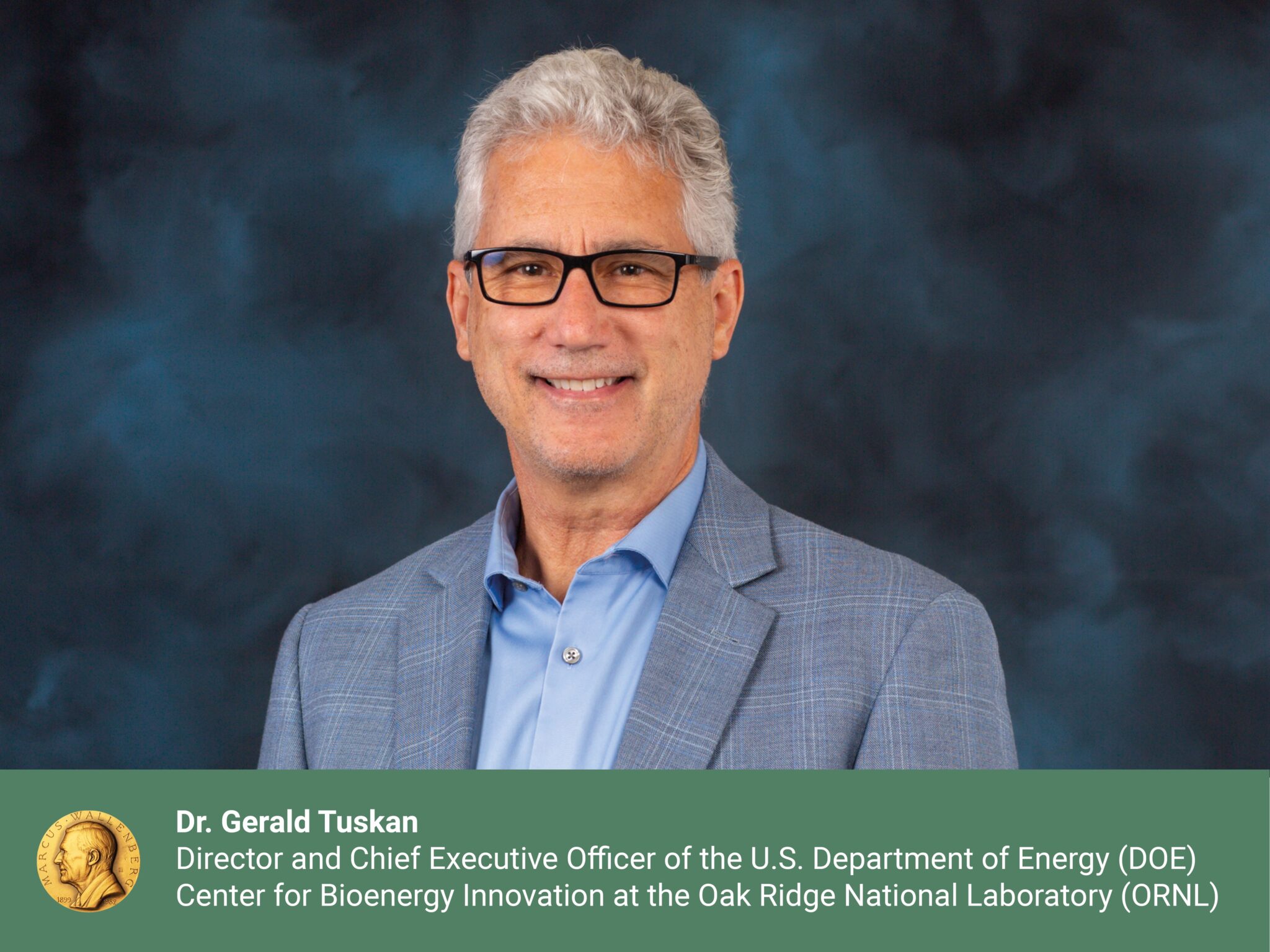 Pioneering work in sequencing and analyzing the first tree genome - MWP