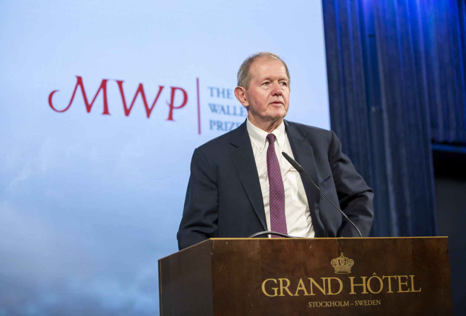 Global forests under pressure: Impacts on economy and climate - MWP